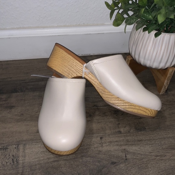 a new day | Shoes | Nwt Cream Colored Clog | Poshmark